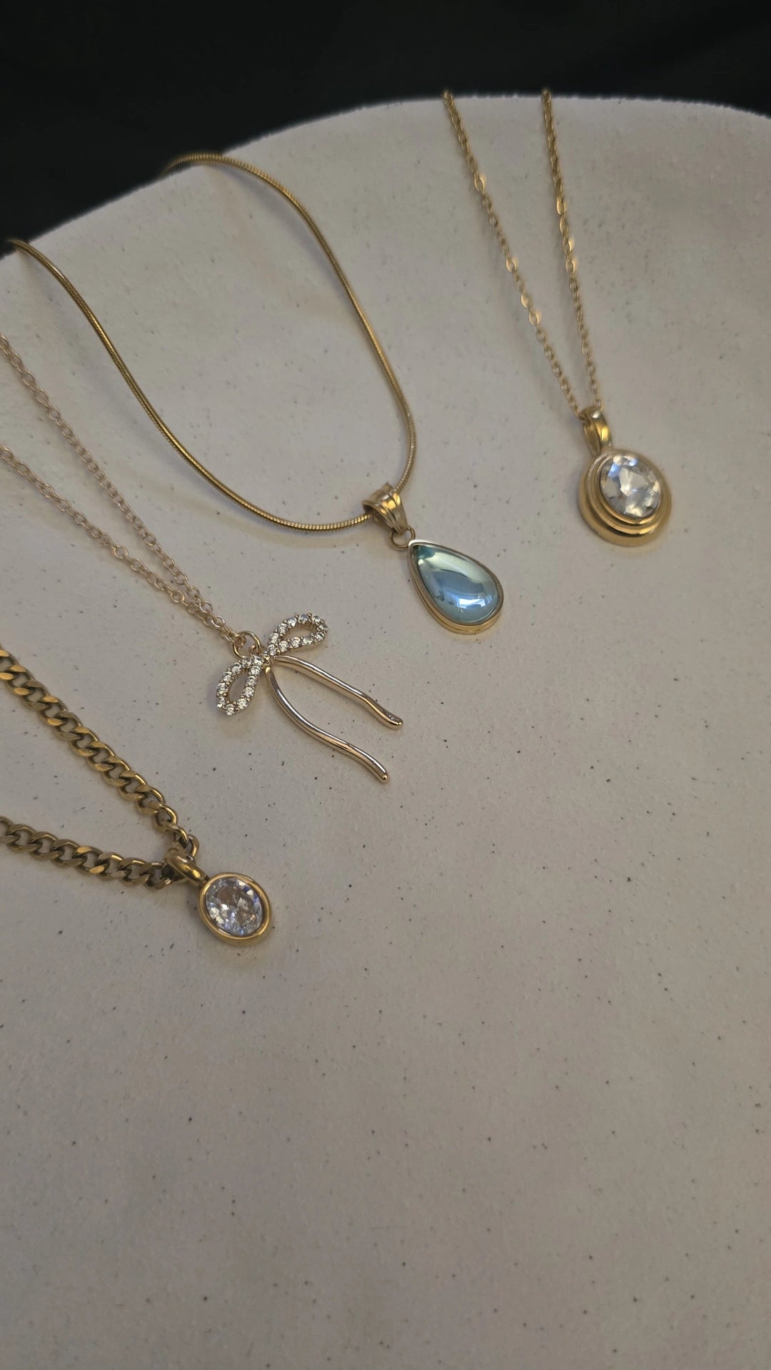 Necklace Collection – IYZA